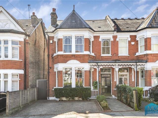 5 bedroom semi detached house for sale