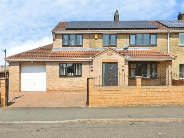 5 bedroom semi detached house for sale