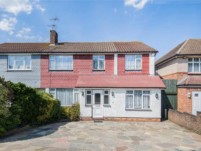 5 bedroom semi detached house for sale