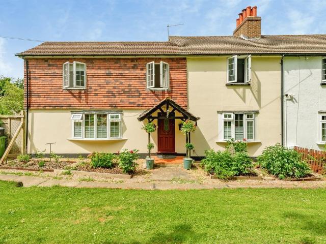 5 bedroom semi detached house for sale