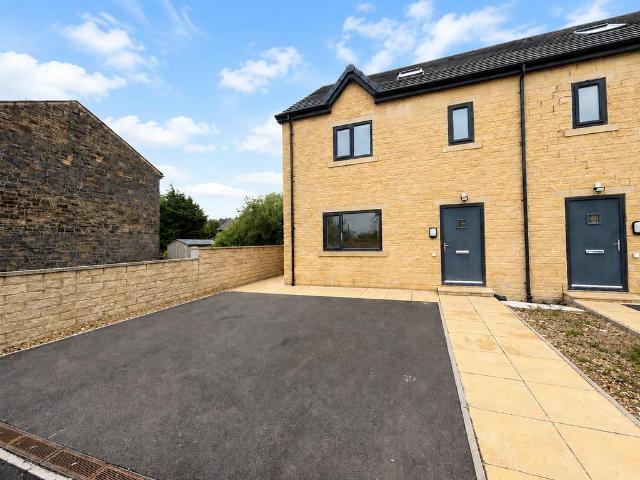 5 bedroom semi detached house for sale