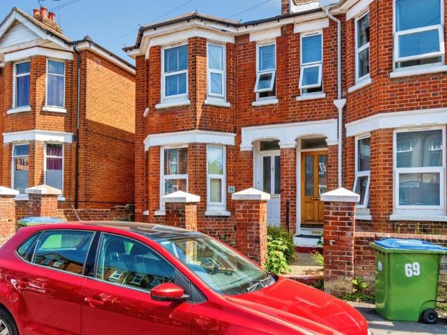 5 bedroom semi detached house for sale