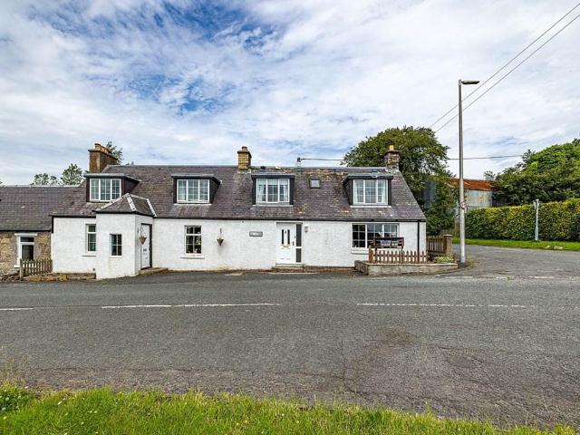 5 bedroom semi detached house for sale