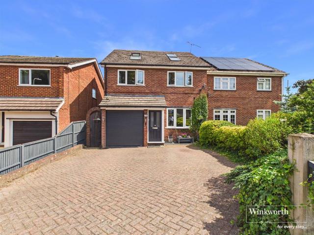 5 bedroom semi detached house for sale