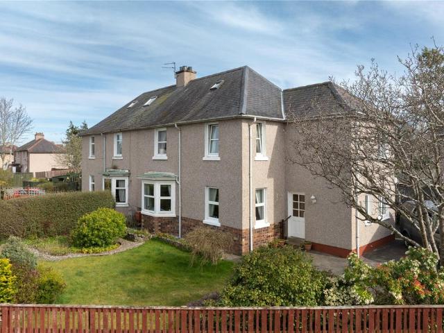 5 bedroom semi detached house for sale