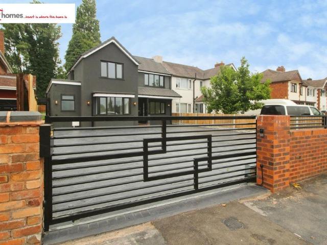 5 bedroom semi detached house for sale