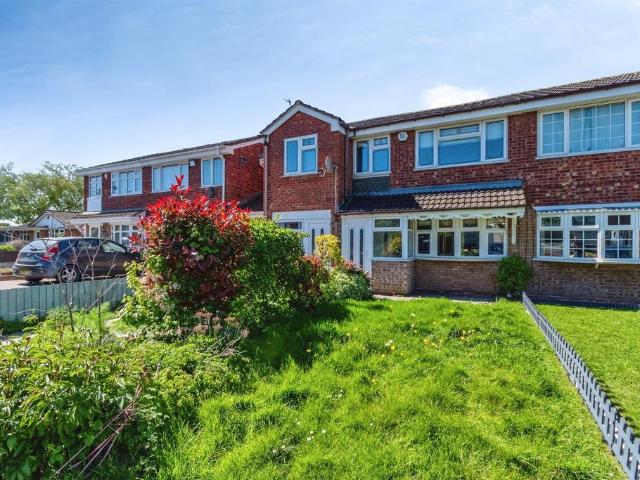 5 bedroom semi detached house for sale