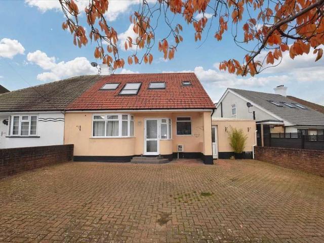 5 bedroom semi detached house for sale
