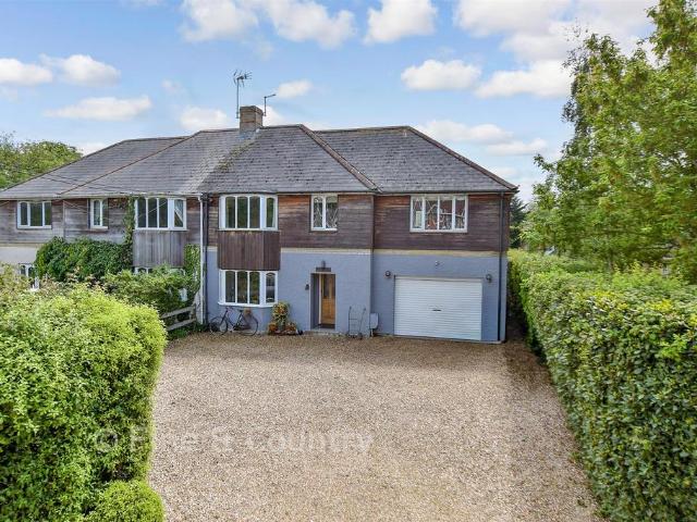 5 bedroom semi detached house for sale