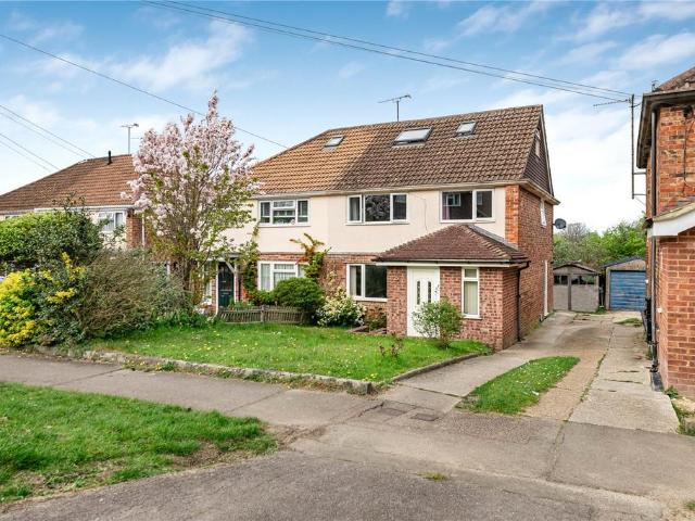 5 bedroom semi detached house for sale
