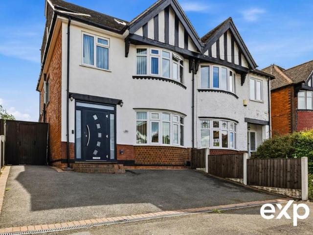 5 bedroom semi detached house for sale