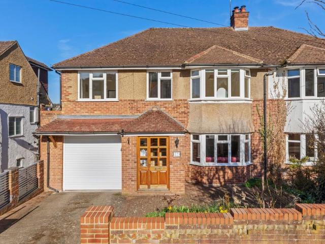 5 bedroom semi detached house for sale