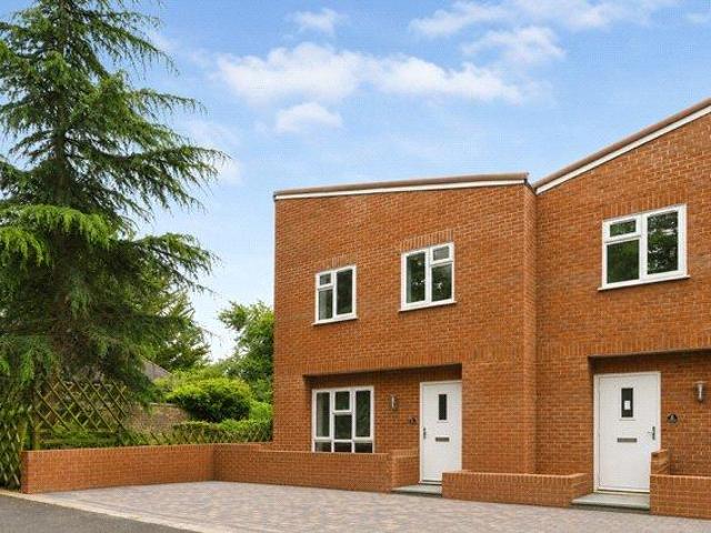 5 bedroom semi detached house for sale