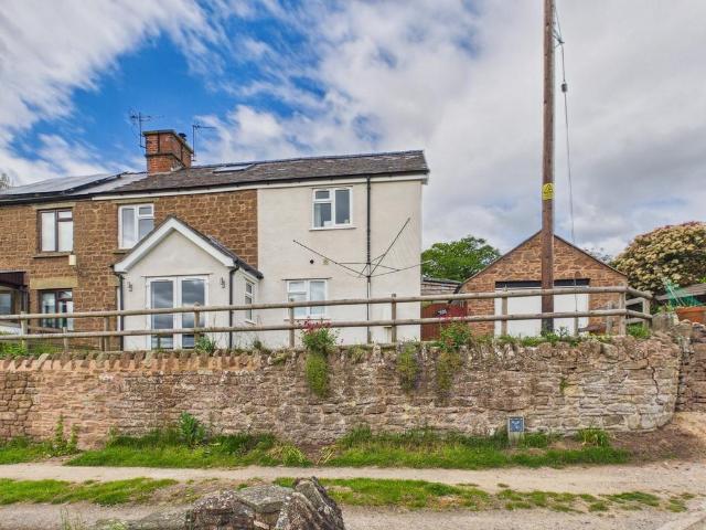 5 bedroom semi detached house for sale