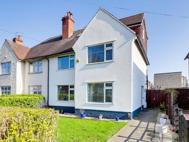 5 bedroom semi detached house for sale