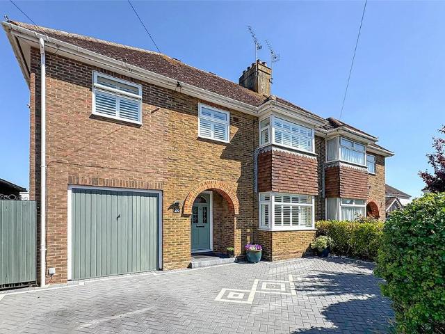 5 bedroom semi detached house for sale