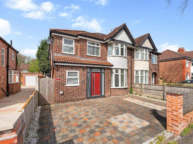5 bedroom semi detached house for sale