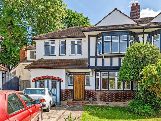 5 bedroom semi detached house for sale