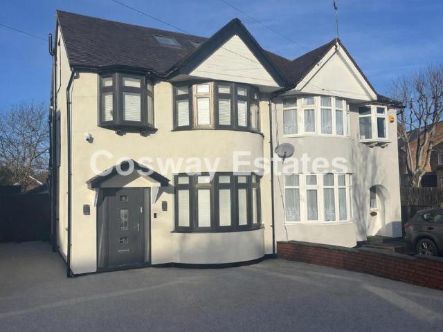 5 bedroom semi detached house for sale