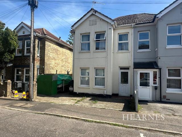5 bedroom semi detached house for sale