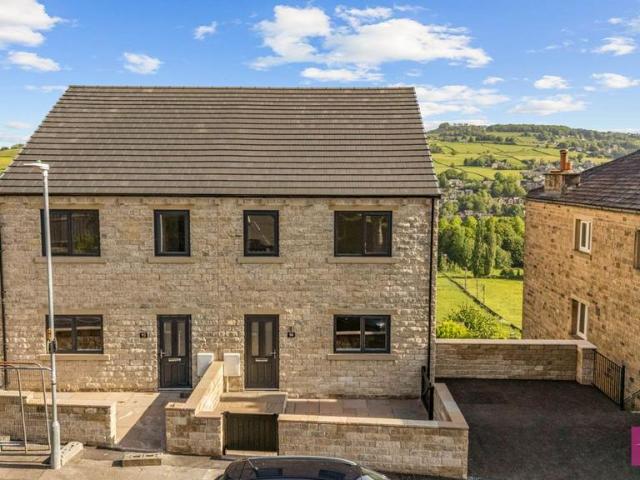 5 bedroom semi detached house for sale