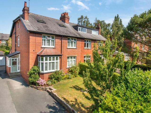 5 bedroom semi detached house for sale