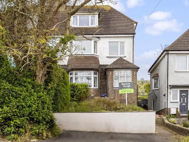 5 bedroom semi detached house for sale