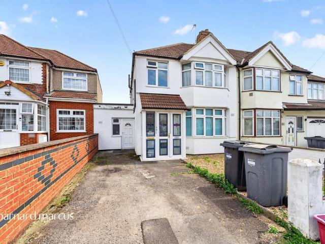 5 bedroom semi detached house for sale