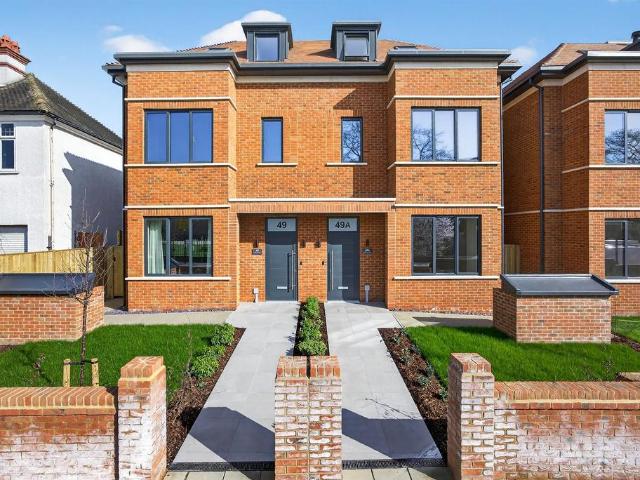 5 bedroom semi detached house for sale