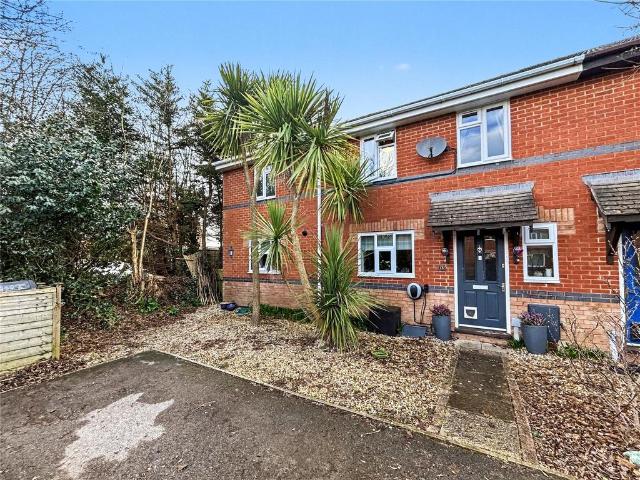 5 bedroom semi detached house for sale