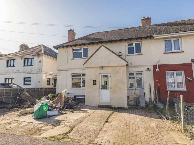 5 bedroom semi detached house for sale