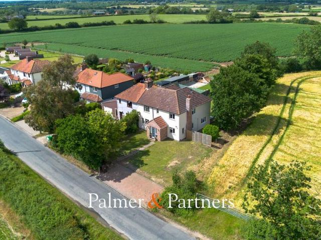 5 bedroom semi detached house for sale
