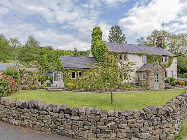 5 bedroom semi detached house for sale