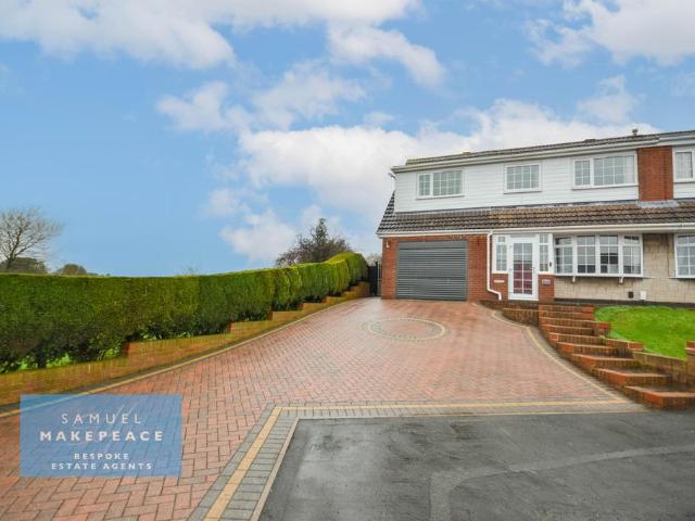 5 bedroom semi detached house for sale