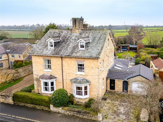 5 bedroom semi detached house for sale