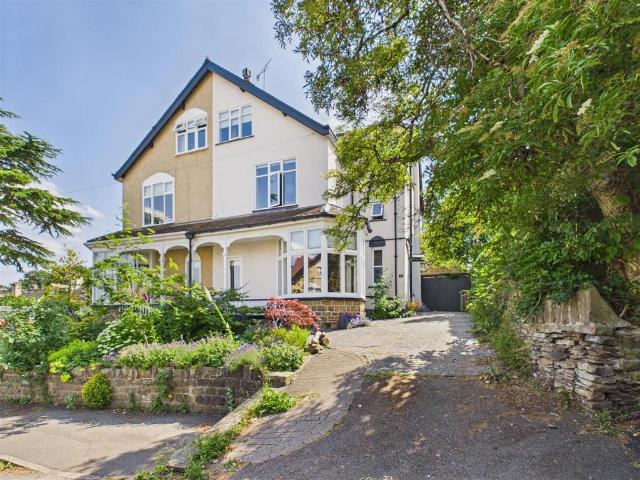 5 bedroom semi detached house for sale