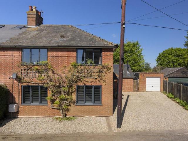 5 bedroom semi detached house for sale