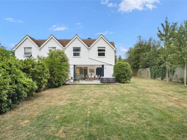 5 bedroom semi detached house for sale
