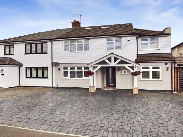 5 bedroom semi detached house for sale