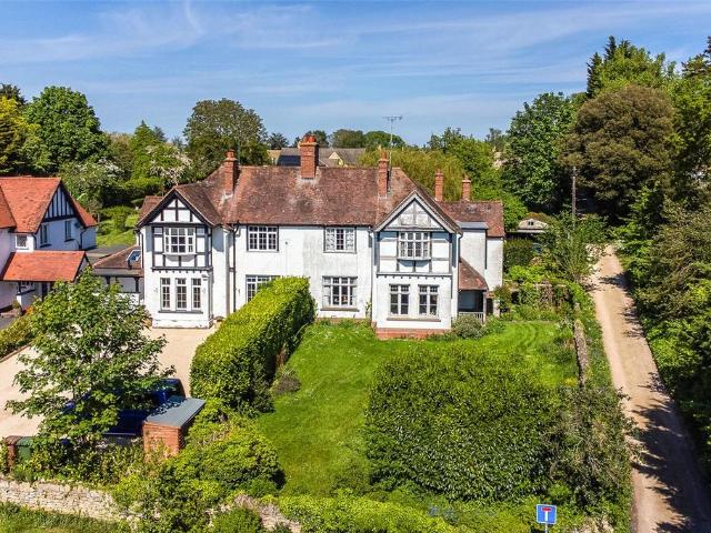 5 bedroom semi detached house for sale