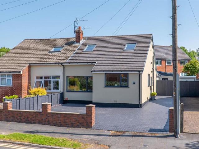 5 bedroom semi detached house for sale