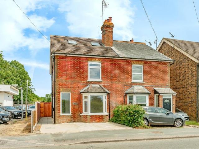5 bedroom semi detached house for sale