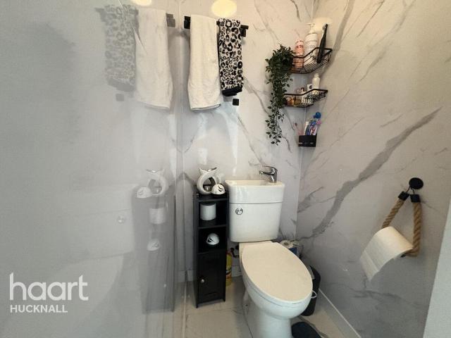 5 bedroom semi detached house for sale