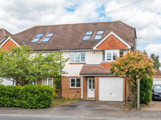 5 bedroom semi detached house for sale