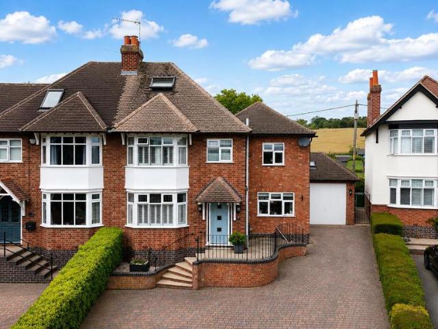 5 bedroom semi detached house for sale