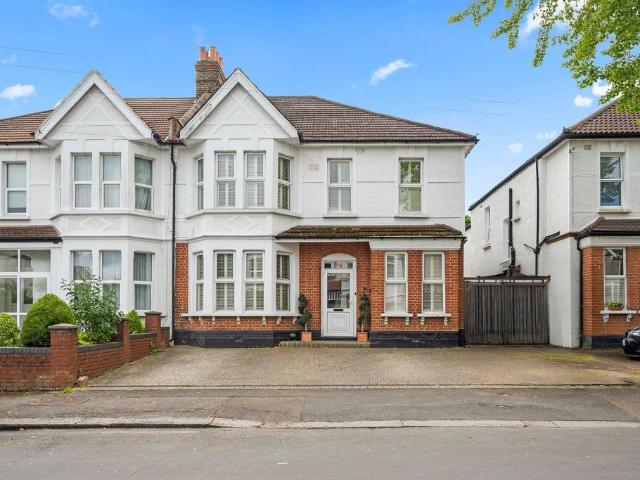 5 bedroom semi detached house for sale