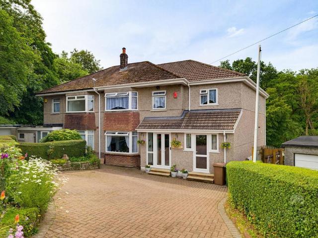 5 bedroom semi detached house for sale