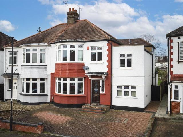 5 bedroom semi detached house for sale