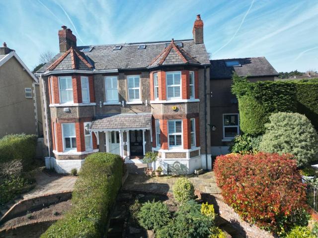 5 bedroom semi detached house for sale