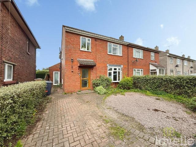 5 bedroom semi detached house for sale